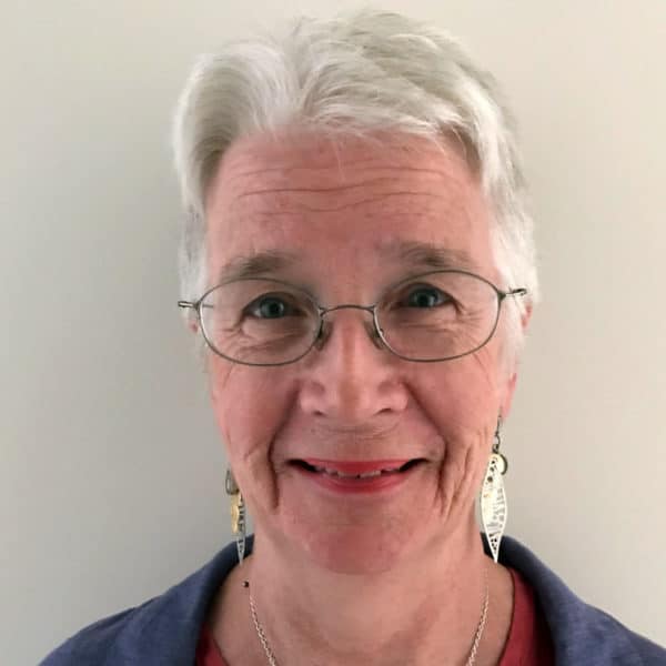 Stark, Suzy - Headshot-mod | Responsive Classroom